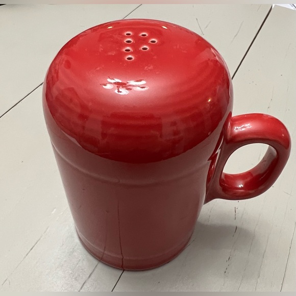 Fiestaware | Kitchen | Vintage Scarlet Fiestaware Extra Large Pepper ...